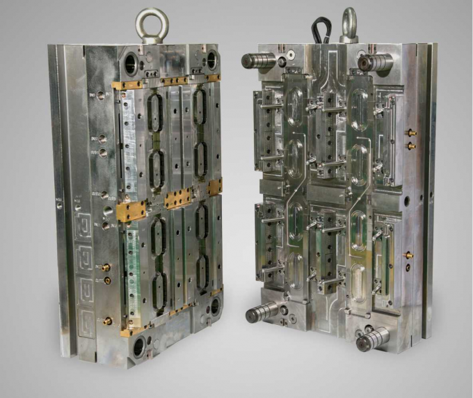 China Shenzhen Gode Precision Mold Co., Ltd. factory production line